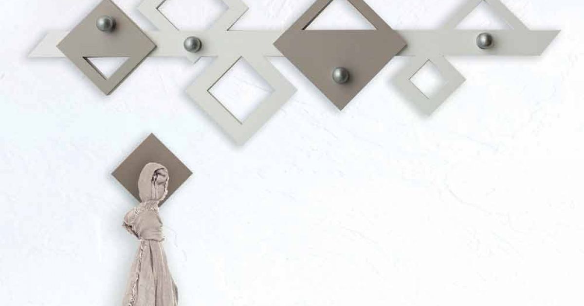Agatator de perete cu design geometric modern din lemn