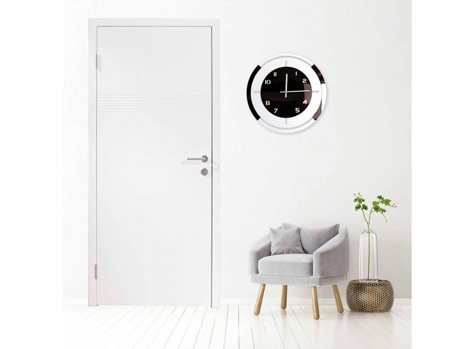 Ceas de perete cu design modern din lemn alb și plexiglas