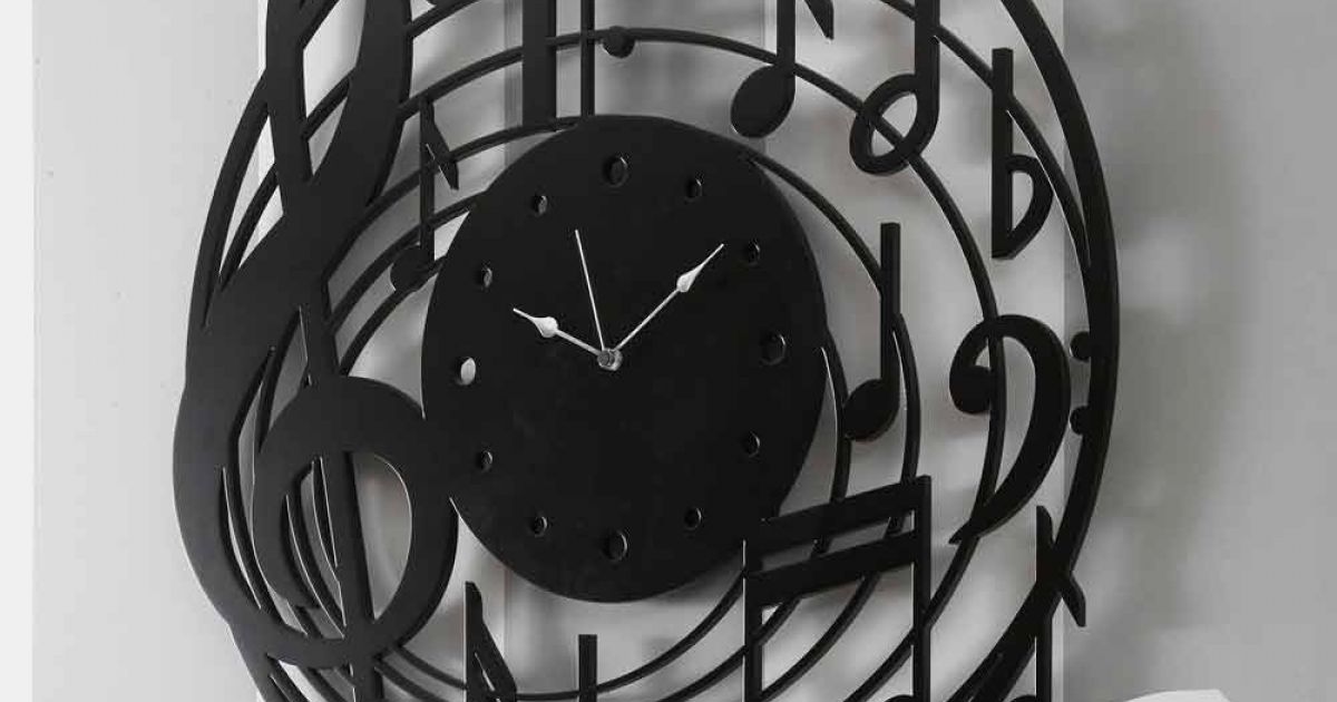 Ceas mare de design modern, negru, din lemn rotund