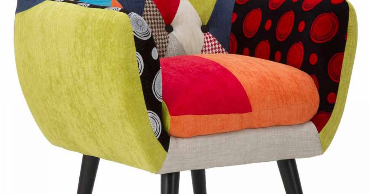 Fotoliu modern colorat cu design patchwork în țesătură și lemn